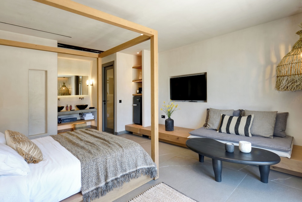 You The Kolona Concept - Adults Only - Китнос