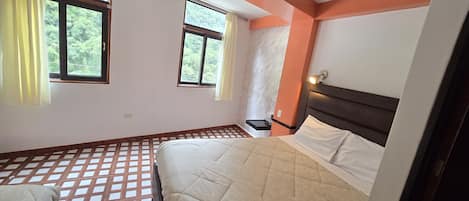 Quarto Familiar, vista para o rio | Wi-fi grátis