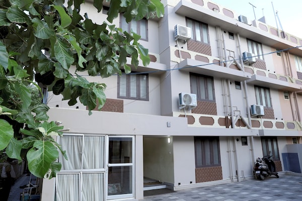 Matha Tourist Home - Thiruvananthapuram