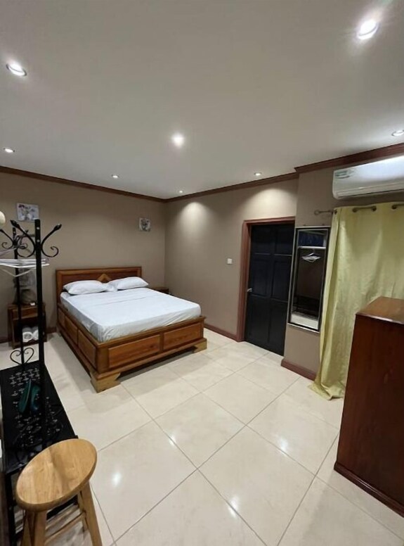 Breathtaking Horizons 1 - Santa Lucía