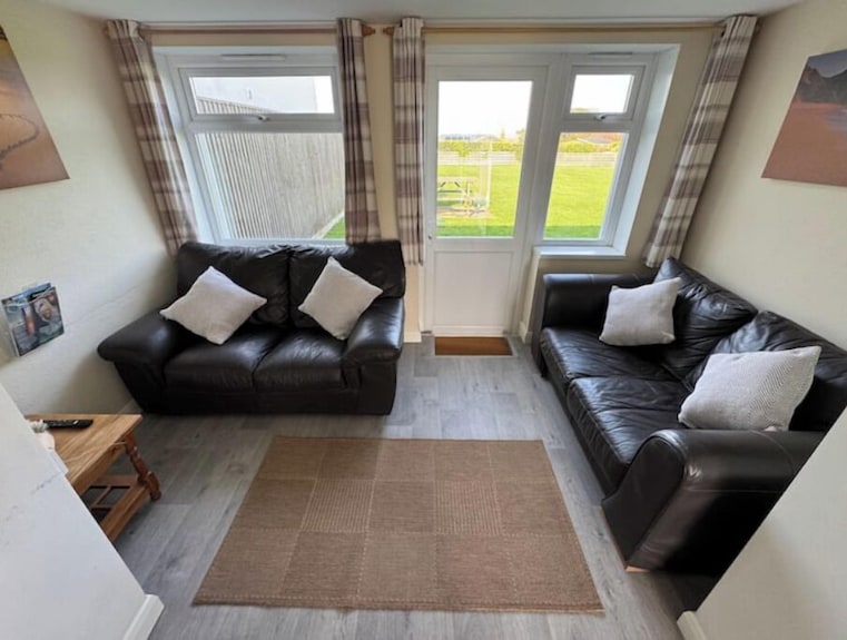 Atlantic View Chalets #1 | Self-catering Holiday Cottage Near Crantock Beach - Newquay