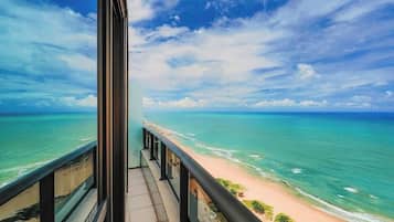 Apartamento Panorâmico, varanda, vista para o mar | Varanda