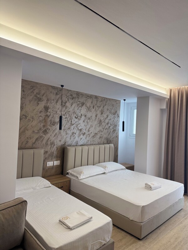 Hotel Moonlight - Vlorë