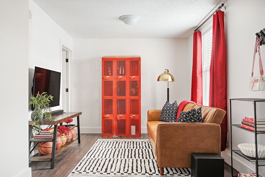 Assembly Hall Hideaway - Walk To Stadiums! - Bloomington, IN