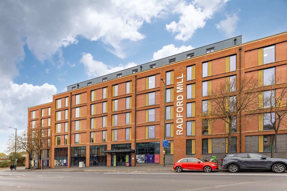 Student Only Radford Mill - Nottingham