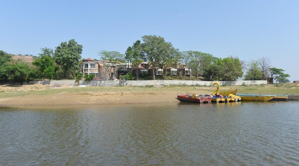 Saras Tourist Resort - Gurugram