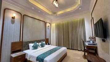 Quarto superluxo | Quartos à prova de som, Wi-Fi de cortesia