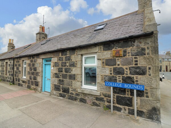 2 College Bounds - Aberdeenshire