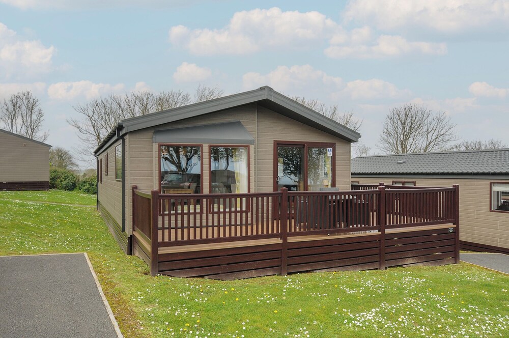 Lodge 67 At Riviera Bay Coastal Retreat - Brixham