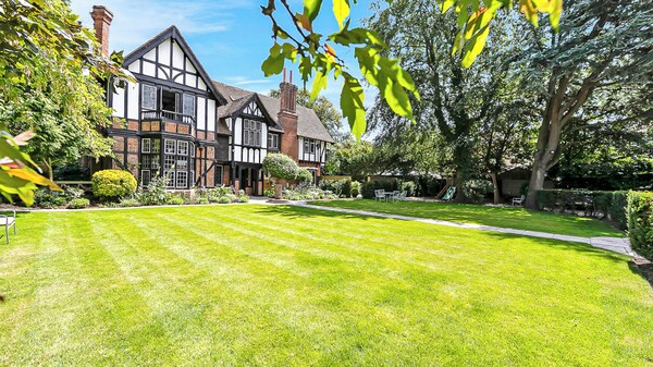 Tudor Grange - Bourne