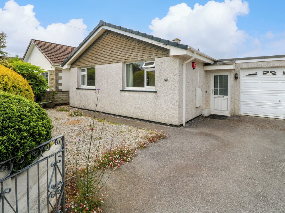 Alexandra Close - Redruth