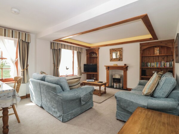 Whidbey Luxury Apartment - Plymouth