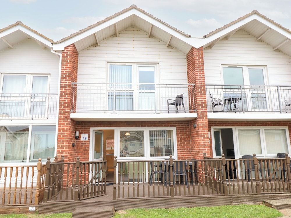 19 Waterside Park - Lowestoft