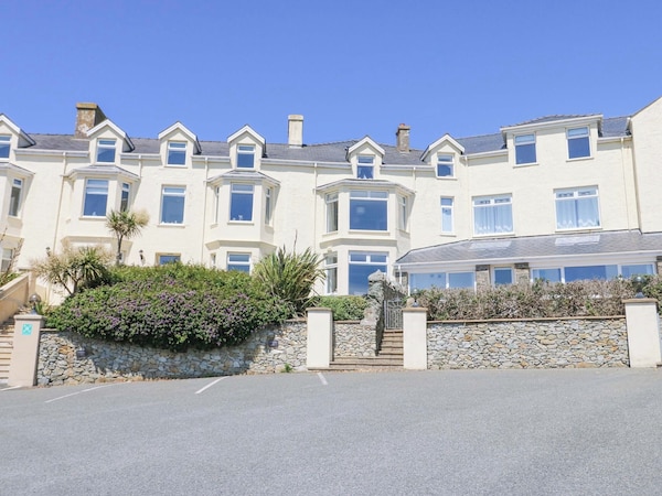 Bethan Apartment - Trearddur Bay