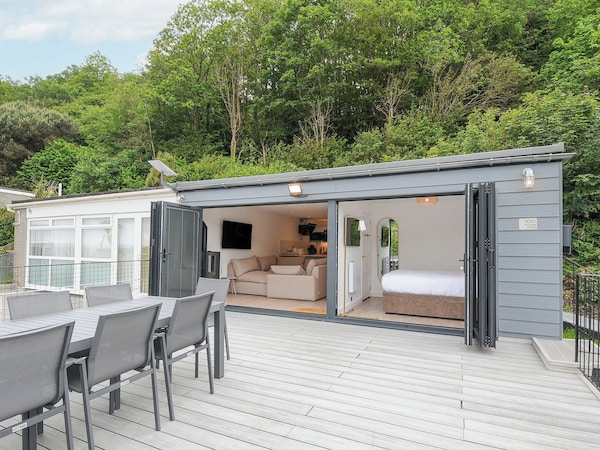 100 Hillside Villas - Looe