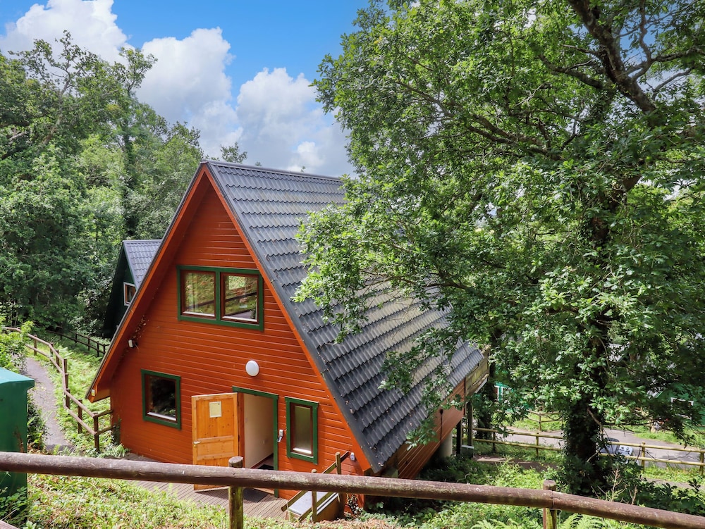 Lodge 45 - Lazy Bear - Bovey Tracey