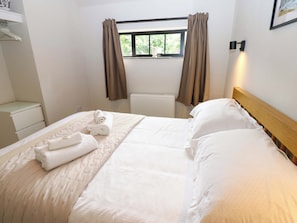 Casa de Campo | Com decoração personalizada, com mobília individualizada, Wi-fi grátis