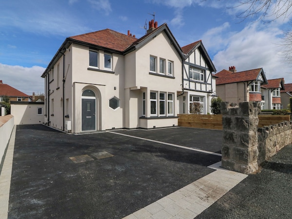 Park View - Llandudno