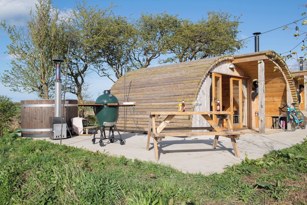 Glamping Pod 1 Comfort - England