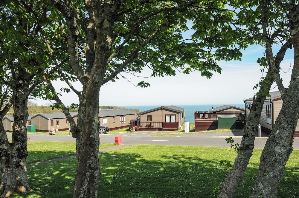 Lodge 66 At Riviera Bay Coastal Retreat - Brixham