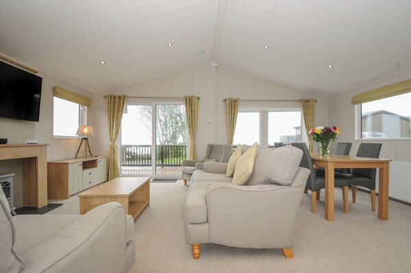 Lodge 74 At Riviera Bay Coastal Retreat - Brixham