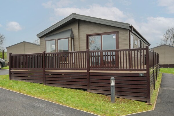 Lodge 64 At Riviera Bay Coastal Retreat - Brixham