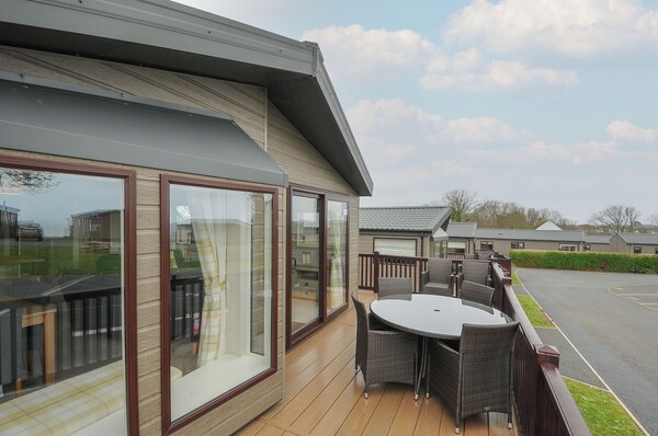 Lodge 71 At Riviera Bay Coastal Retreat - Brixham