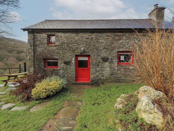 Ty Tarw - Ceredigion