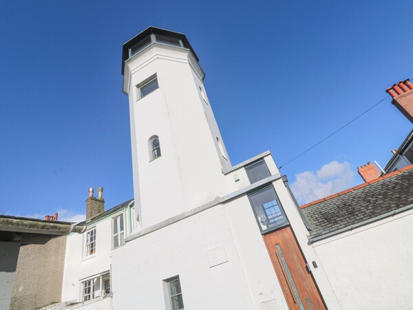 The Observatory Tower - Falmouth