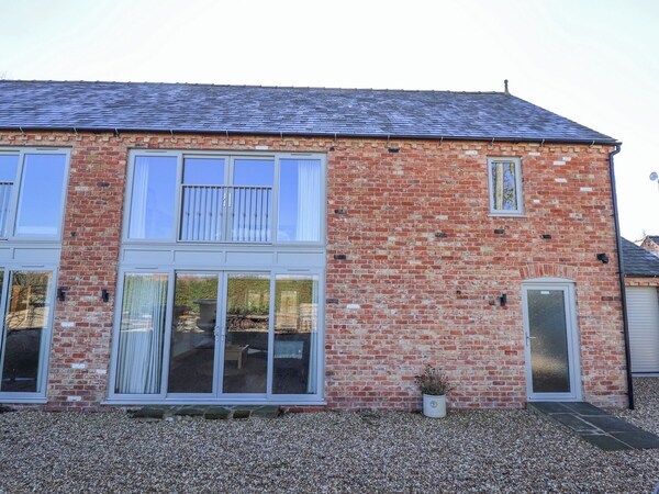 Heron's Den - Horncastle
