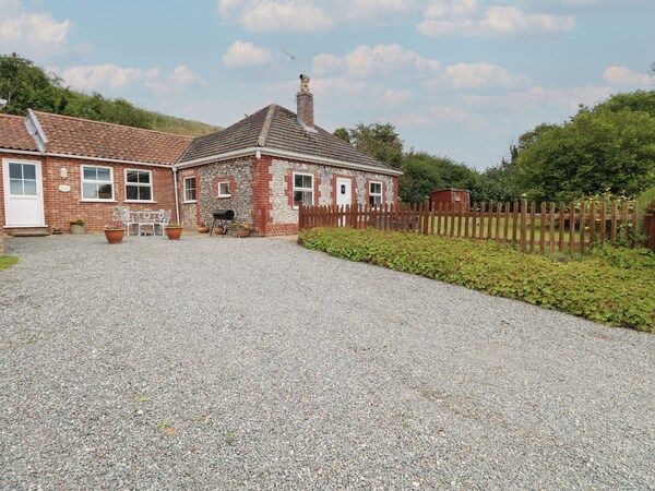 Flint Cottage - Great Yarmouth