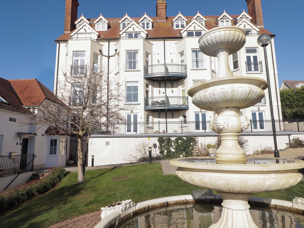 Apartment 7 Mansion House - Tenby