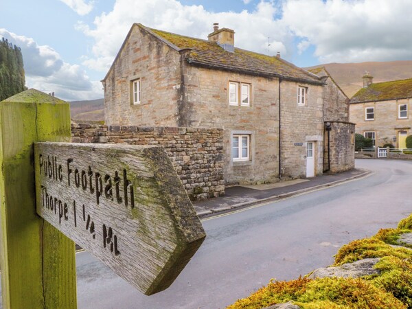 The Old Cobblers - Burnsall