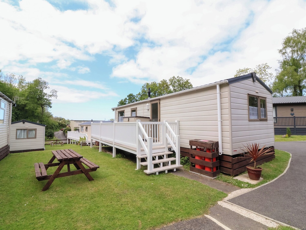 26 Manleigh Park - North Devon District
