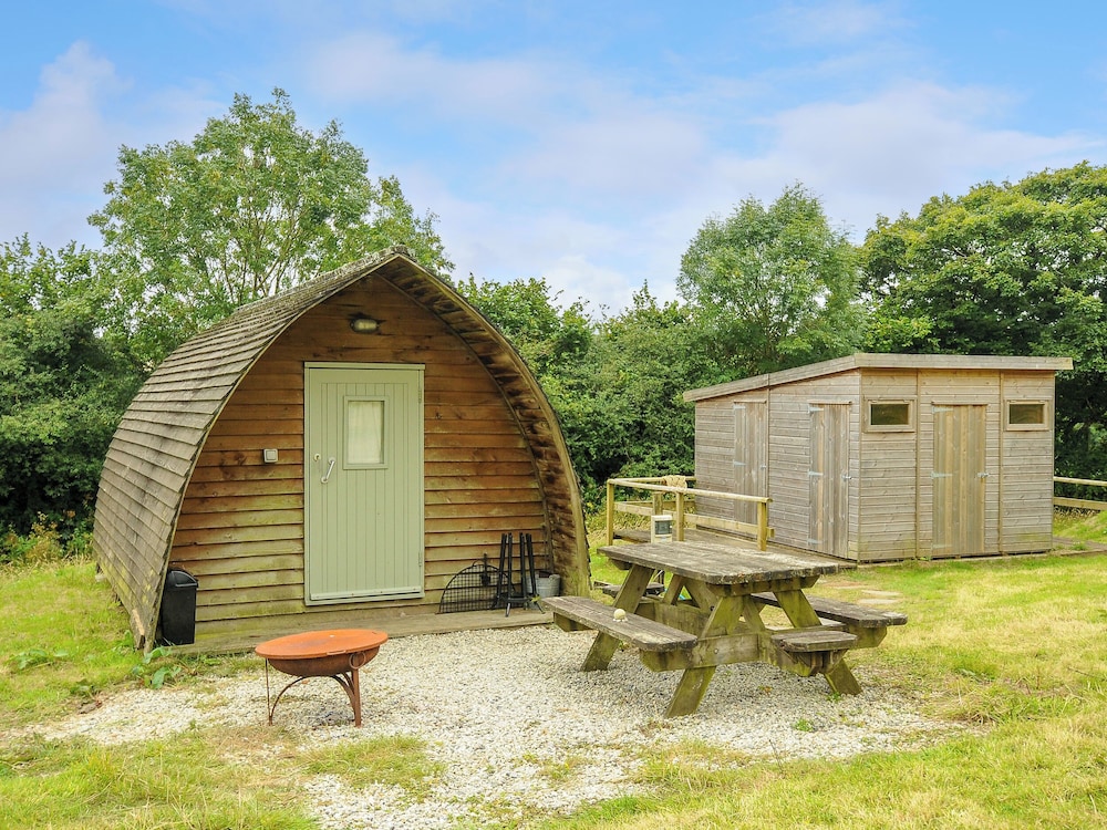 Rabbit Warren @ Penbugle Organic Farm - デボン