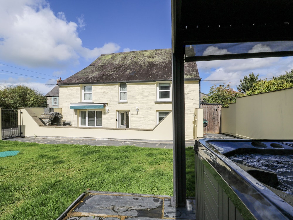 Station Hall - Pembrokeshire