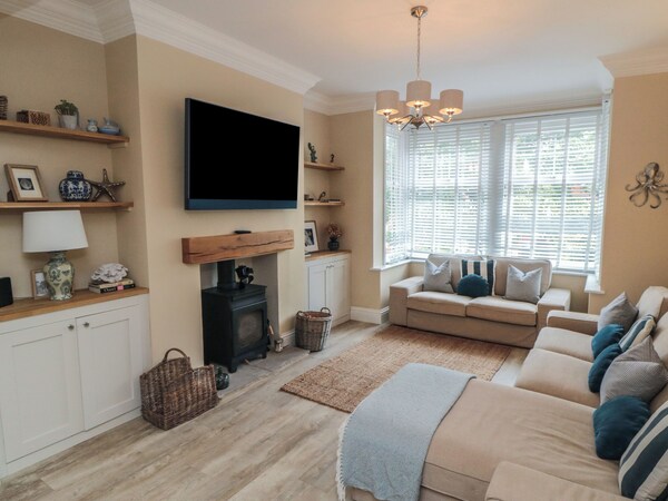 Thirty Four By The Sea - Scarborough