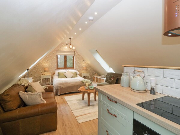 Pheasants Rise Apartment - Forest of Dean