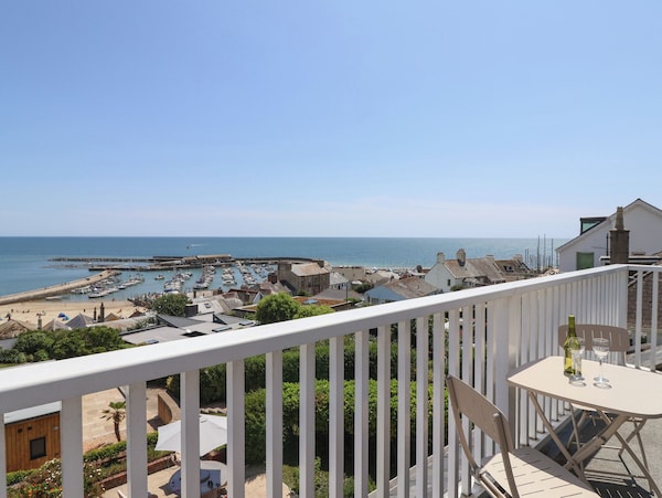 3 Harbour Heights - Lyme Regis