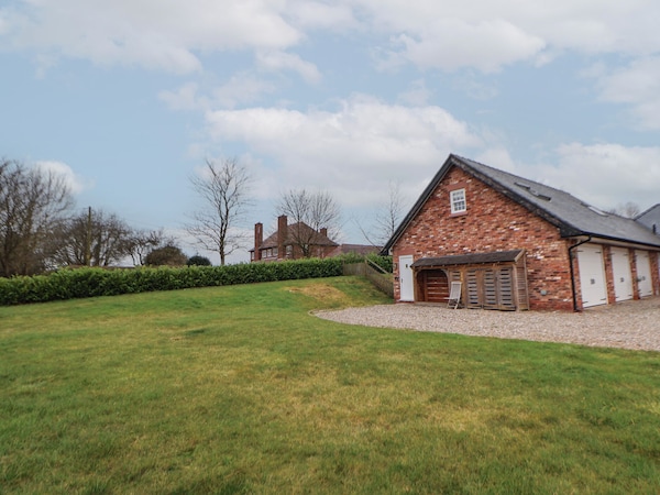 네틀포드 엑스헤일 - 체셔