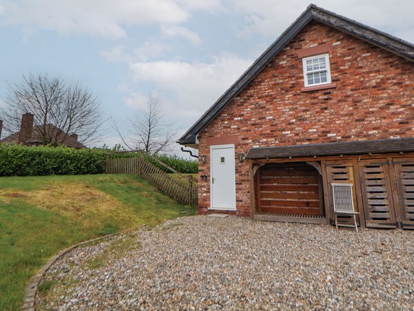 Nettleford Inhale - Cheshire