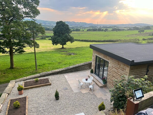 Priestleys Retreat - Lancashire