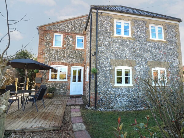 Cobble Cottage - Norfolk