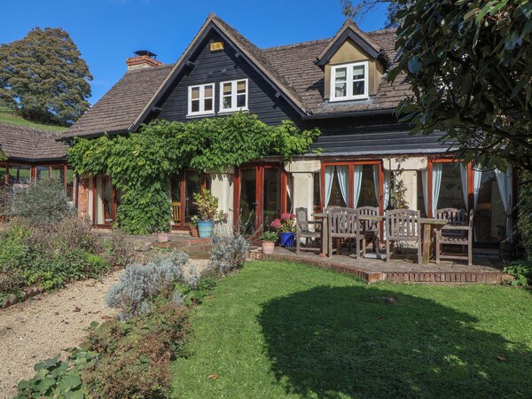 Highgrove Barn - Painswick