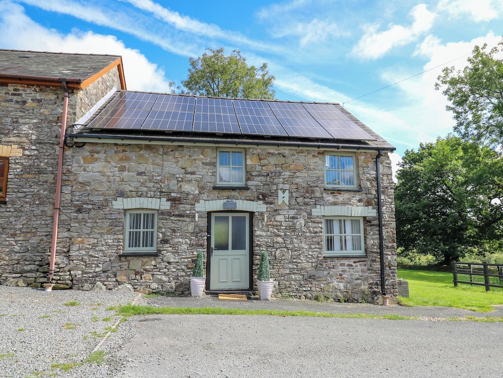 The Old Workshop - Carmarthenshire