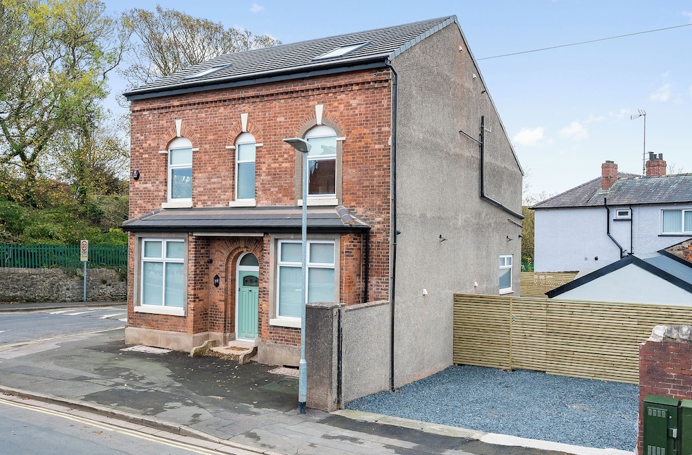 Lund House - Ulverston