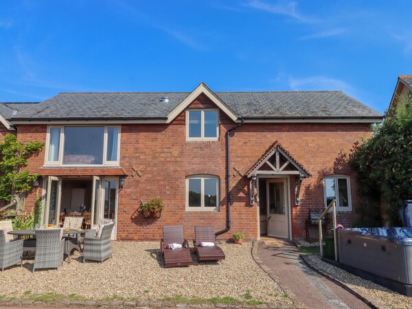 Sherway Coach House - Somerset