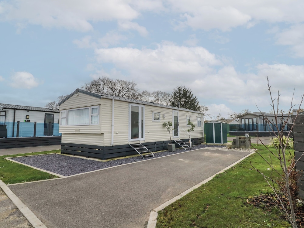 Dunlin Walk 13 - Hayling Island
