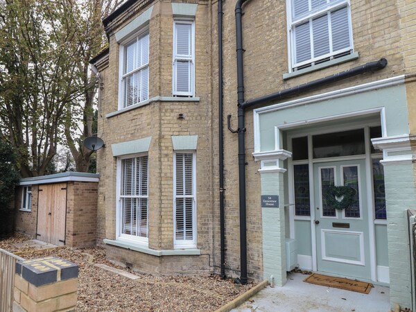 Grosvenor House - Lowestoft