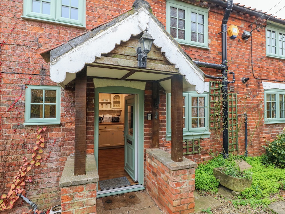 Cherry Tree Cottage - Nottinghamshire